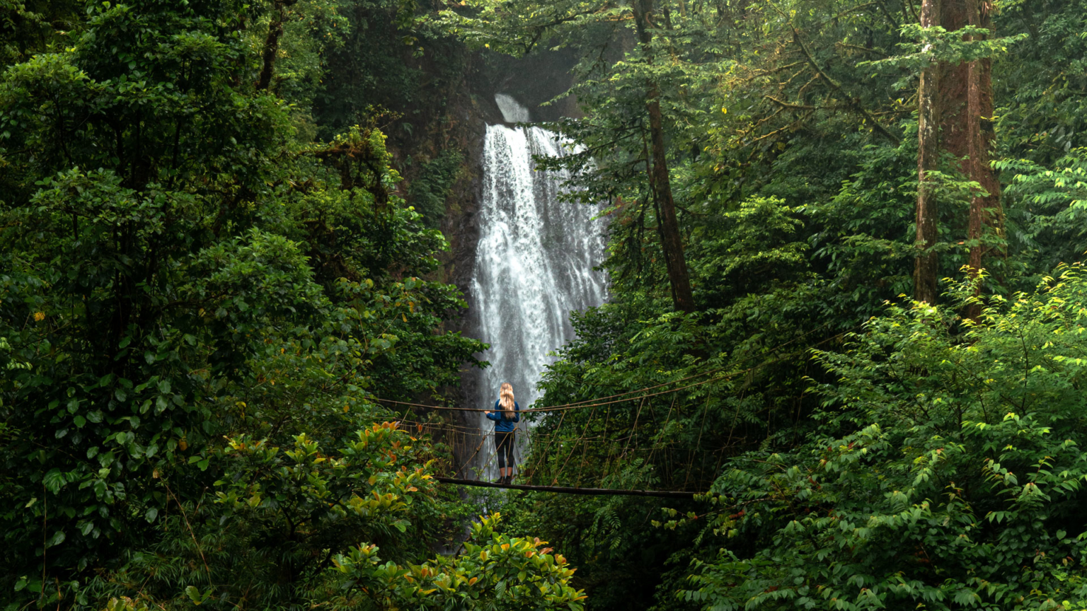 MEXICO VS COSTA RICA; which one is better to travel to?